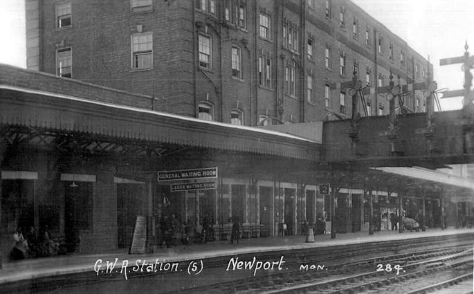 Newport Railway Station - Newport Past Photo Search